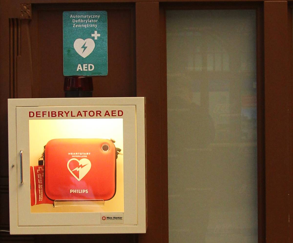 Możesz pomóc w opracowaniu mapy AED